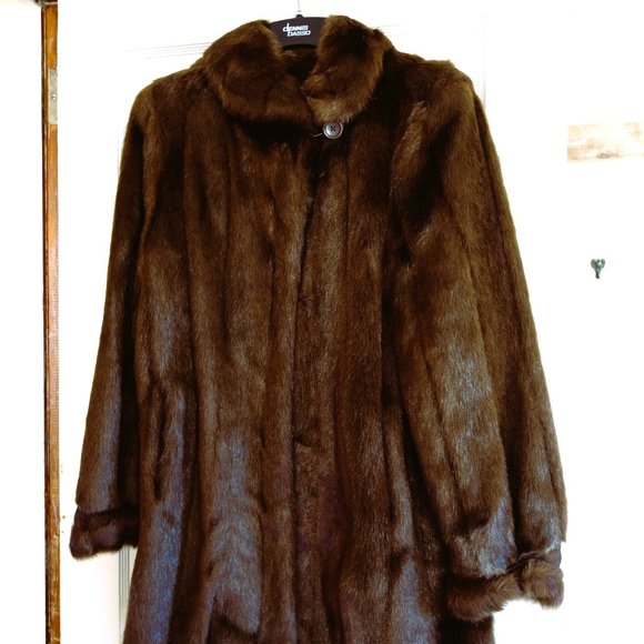 dennis basso | Jackets & Coats | Nwt Dennis Basso Brown Pelted Faux ...